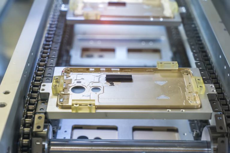 How Are Smartphones Manufactured? | Mazuma Mobile