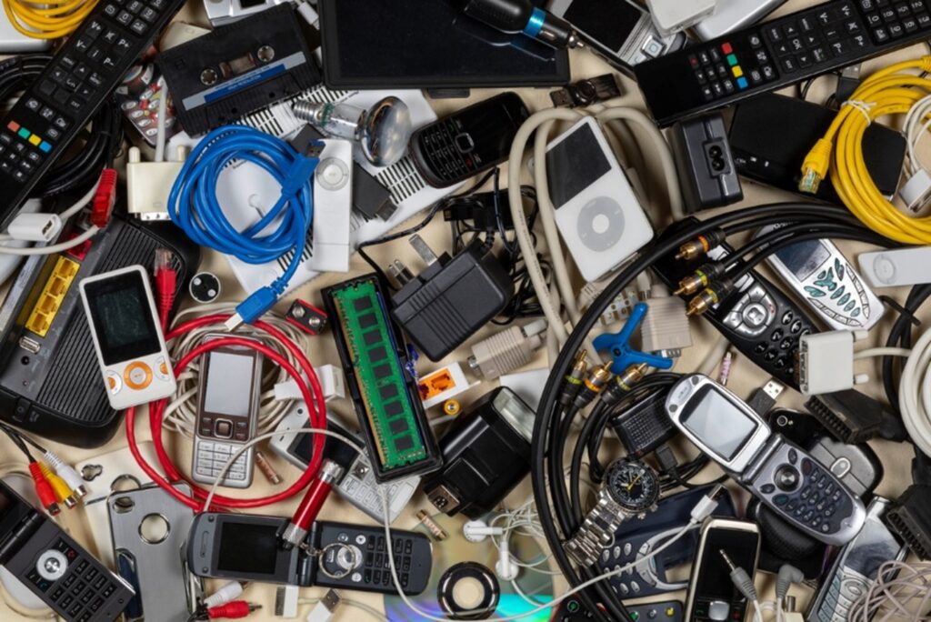 Reducing E-Waste with Community Electronics Recycling Events | Mazuma ...